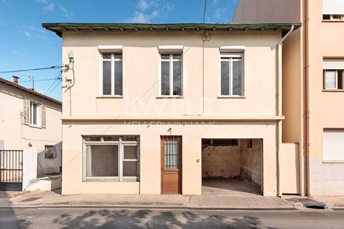 Antibes, Antibes-les-Pins, Trianon, Le Fournel, Peyregoue - Maison 7 pièces à vendre