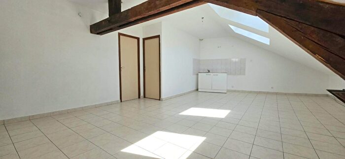 Bellegarde-sur-Valserine : Appartement 2 pièces à vendre