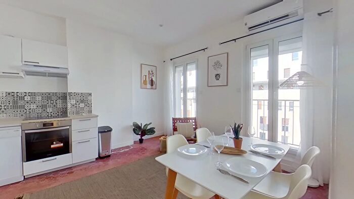 Marseille 3ème, La Villette : Appartement 4 pièces à louer