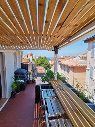 Appartement à louer - Marseille ème arrondissement - 2 pièces - 1 chambre