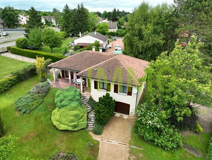 Maison à vendre - Orléat - 5 pièces - 3 chambres