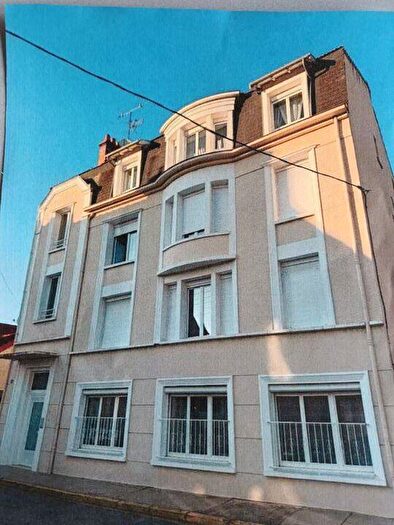 Cité Bretonnie-Chatelet-Favieres-Conches, Montluçon : Appartement 1 pièce à louer