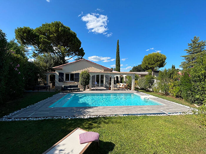 Noves - Maison 4 pièces à vendre