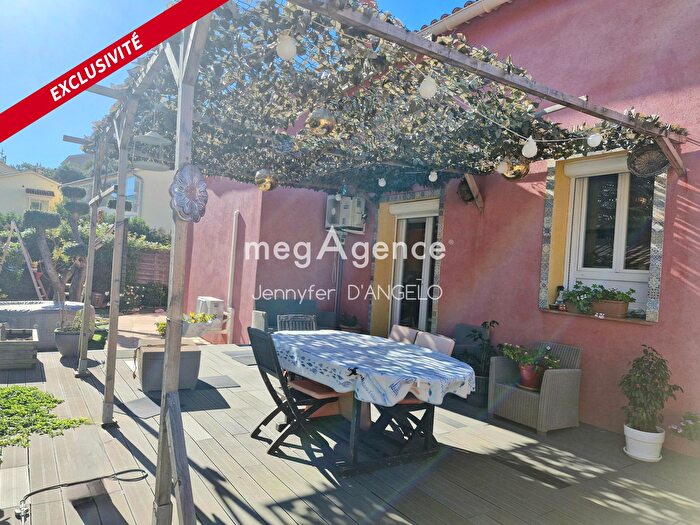 Maison à vendre - Ollioules, Saint-Joseph, Gare - 5 pièces - 3 chambres