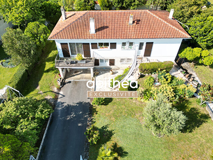 Maison 7 pièces à vendre à Semussac
