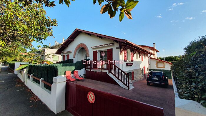 Appartement à vendre - Hendaye, Plage, Sopite, Aguerria, Corniche - 3 pièces - 2 chambres