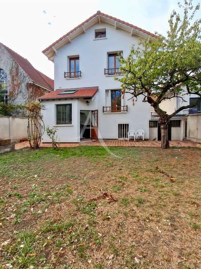 Bord de Seine-Les Martinets, Rueil-Malmaison : Maison 6 pièces à louer