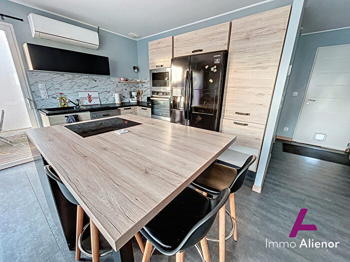 Maison à vendre - Belin-Béliet - 4 pièces - 3 chambres