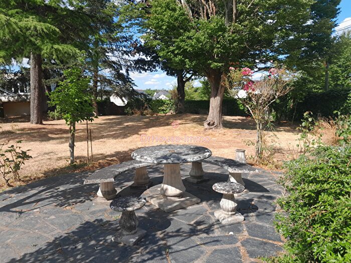 Maison à vendre - Ingrandes - 8 pièces - 4 chambres