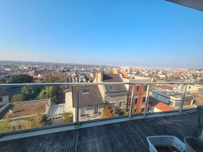 Appartement à louer - Village, Fontenay-sous-Bois - 4 pièces - 3 chambres