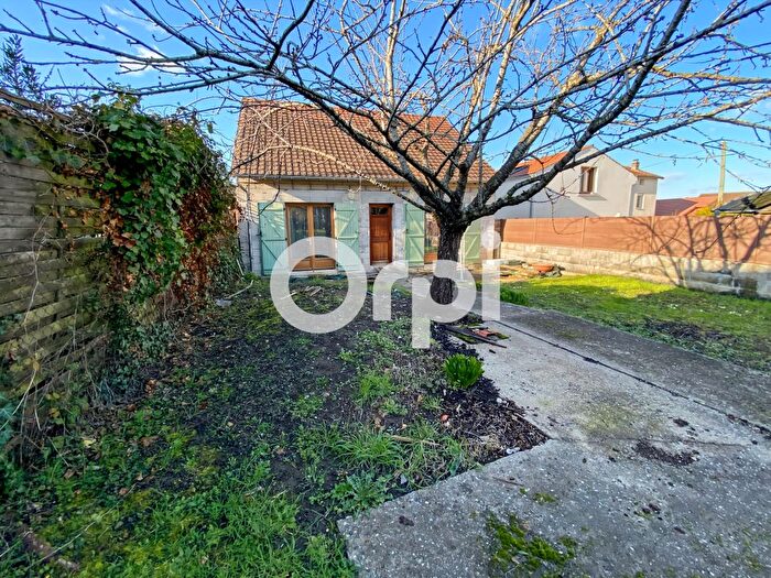 Maison à vendre - Mantes-la-Ville, Centre-ville - 5 pièces - 3 chambres