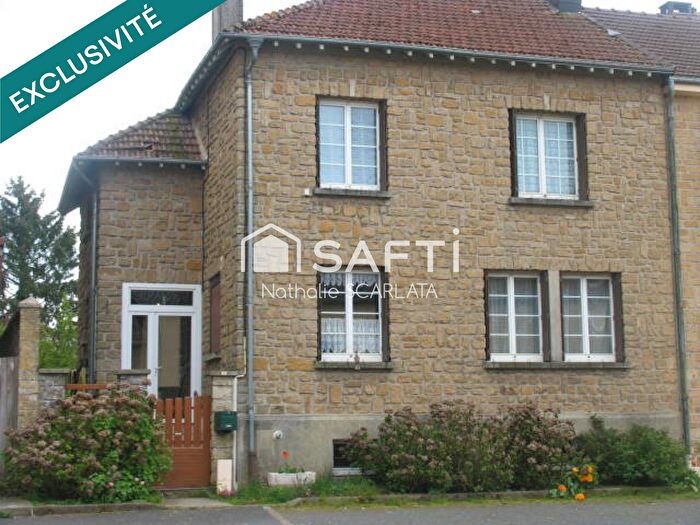Maison 5 pièces à Mouzon, à vendre