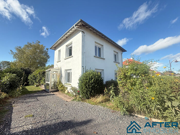 Maison 3 pièces à Xousse, à vendre