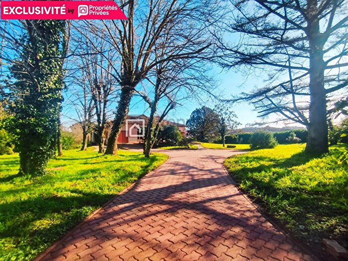 Maison à vendre - Pinsaguel - 5 pièces - 3 chambres