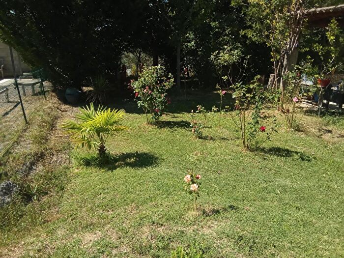 Maison à vendre - Beaumont-de-Pertuis - 4 pièces - 3 chambres