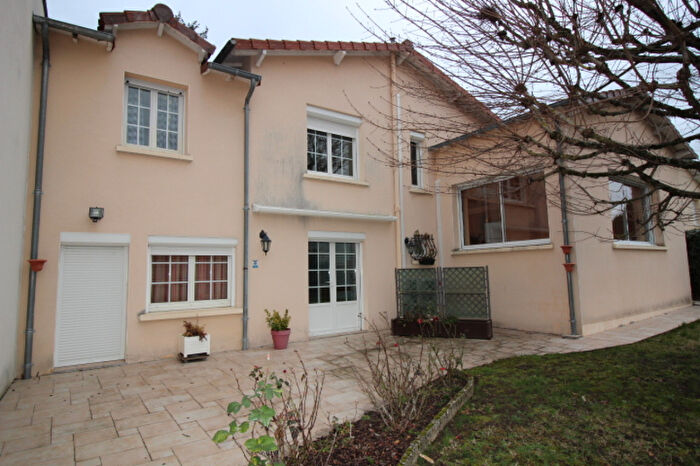 Maison à vendre - Châtellerault, Ozon - 7 pièces - 3 chambres
