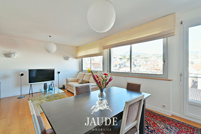 Appartement à vendre - Clermont-Ferrand, Vallières, Sallins, Poncillon - 3 pièces - 2 chambres