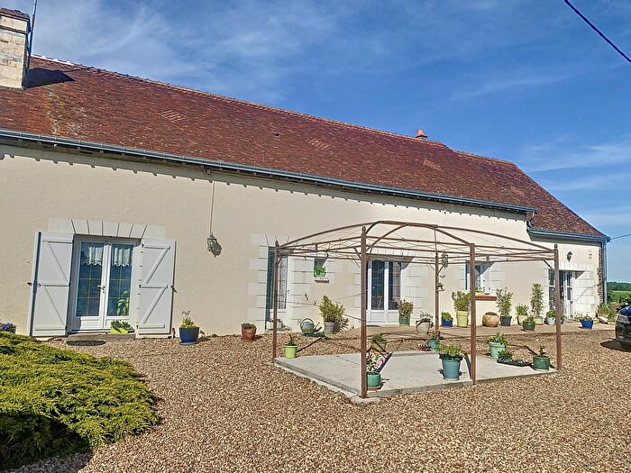 Maison à vendre - Neuillé-le-Lierre - 7 pièces - 3 chambres