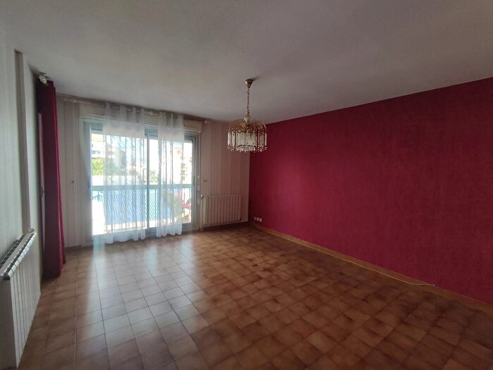 Appartement à vendre - Perpignan, Saint-Martin - 3 pièces - 2 chambres