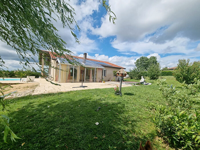 Maison à vendre - Montpezat-de-Quercy - 8 pièces - 4 chambres