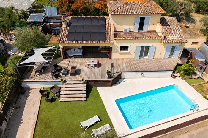 Maison à vendre - Biot - 4 pièces - 3 chambres