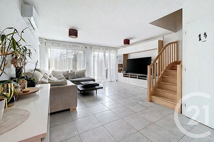 Maison à vendre - Montmagny, Lévriers, Carnot, Plante des Champs, Hameau des Noyers - 6 pièces - 4 chambres