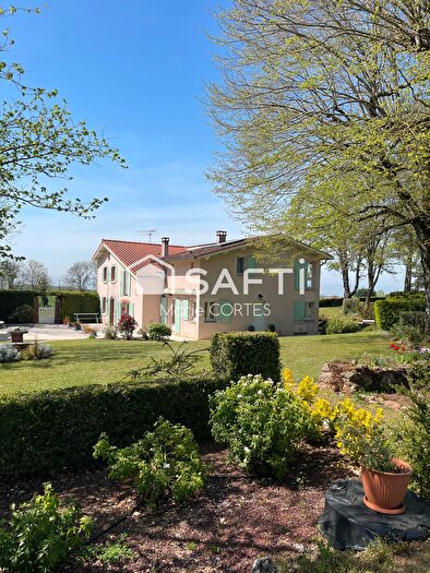 Le Travet : Maison 7 pièces à vendre