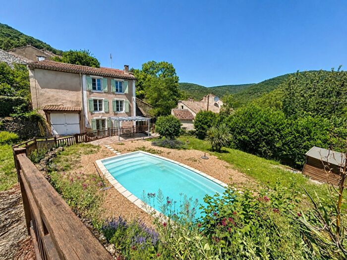 Ferrières-Poussarou : Maison 5 pièces à vendre