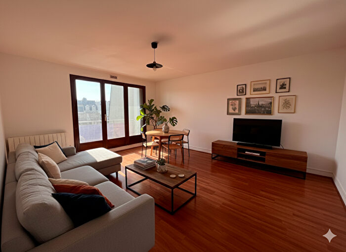 Appartement à vendre - Villeparisis, Le Marché - 3 pièces - 2 chambres