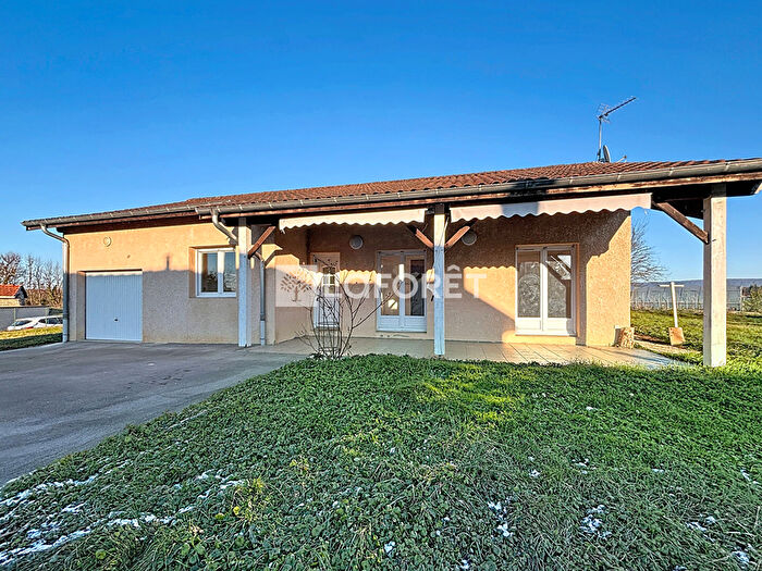 Maison à vendre - Saint-Étienne-du-Bois - 5 pièces - 4 chambres