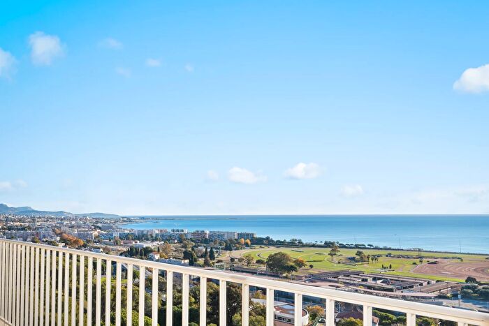 Appartement à vendre - Cagnes-sur-Mer, Saint-Véran, Le Loup - 3 pièces - 2 chambres