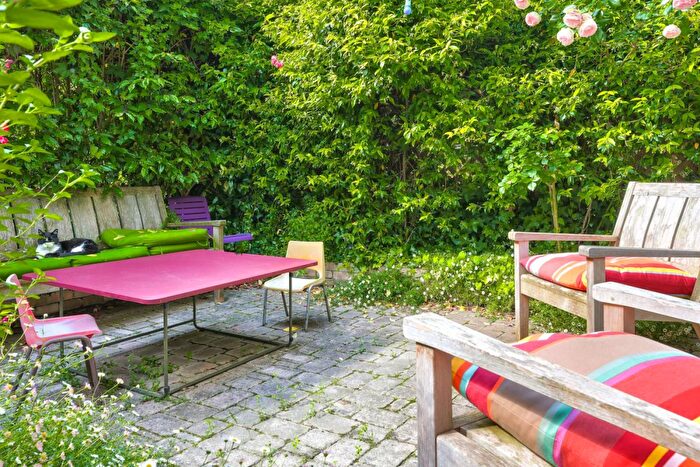 Paris 10ème, Louis Blanc, Aqueduc : Appartement 4 pièces à vendre