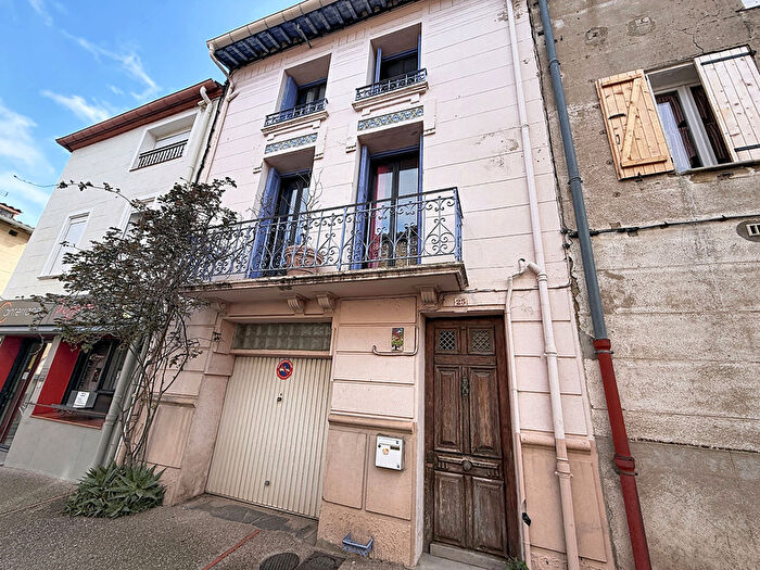 Maison à vendre - Trouillas - 6 pièces - 5 chambres