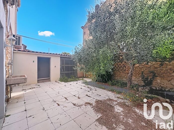 Maison à vendre - Miramas, La Gare - 6 pièces - 5 chambres