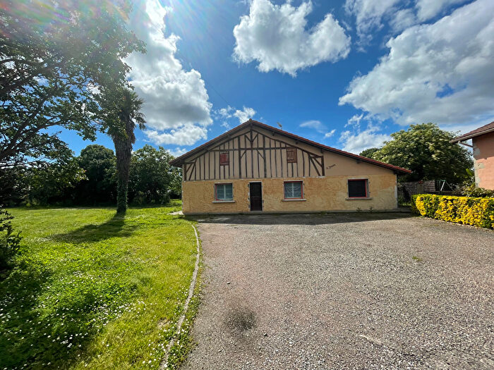 Maison à louer - Saint-Maurice-sur-Adour - 5 pièces - 4 chambres