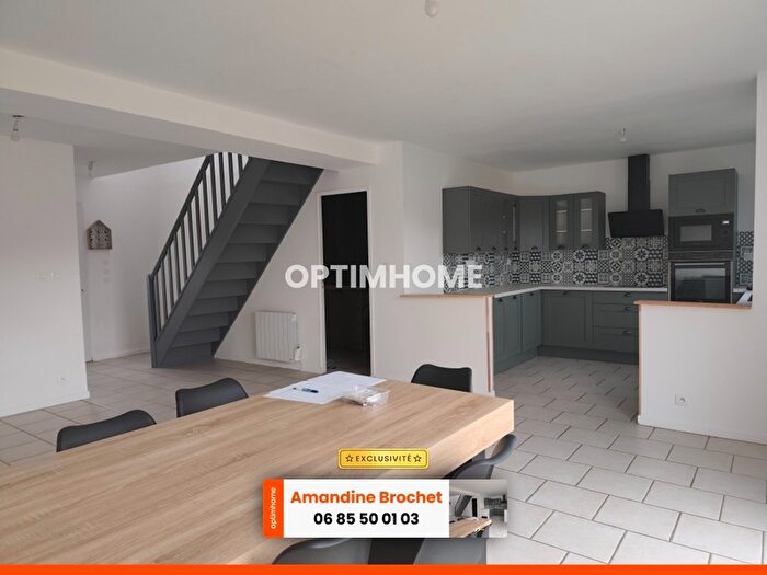 Maison à vendre - Ambrault - 4 pièces - 3 chambres