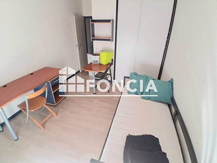 Appartement à louer - Aristide-Briand, Fontaine - 1 pièce