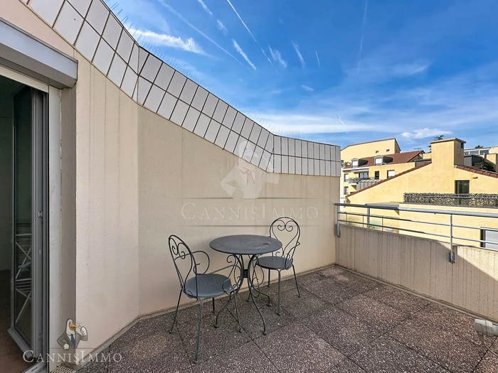Cannes, Prado, République - Appartement 2 pièces à vendre