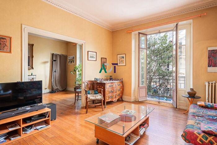 Appartement à vendre - Grenoble, Championnet - 7 pièces - 5 chambres