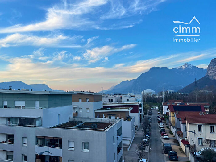 Appartement à vendre - Fontaine, Bastille, Drac - 3 pièces - 2 chambres