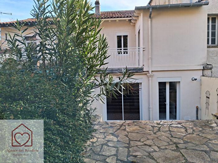 Maison à louer - Moissac - 5 pièces - 3 chambres