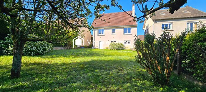 Maison 6 pièces à Brunoy, Nord, à vendre