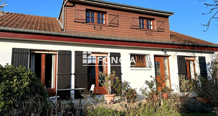 Maison à vendre - Saint-Martin-de-Boscherville - 6 pièces - 2 chambres