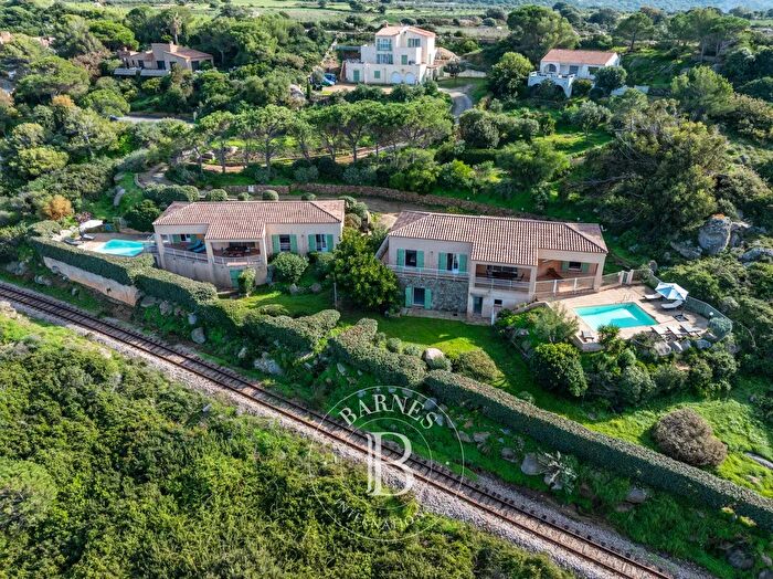 Maison à vendre - Lîle-Rousse - 9 pièces - 7 chambres