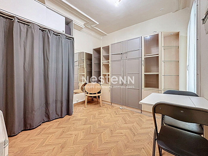 Appartement à vendre - Issy-les-Moulineaux, Centre-ville, Corentin Celton, Les Varennes - 1 pièce