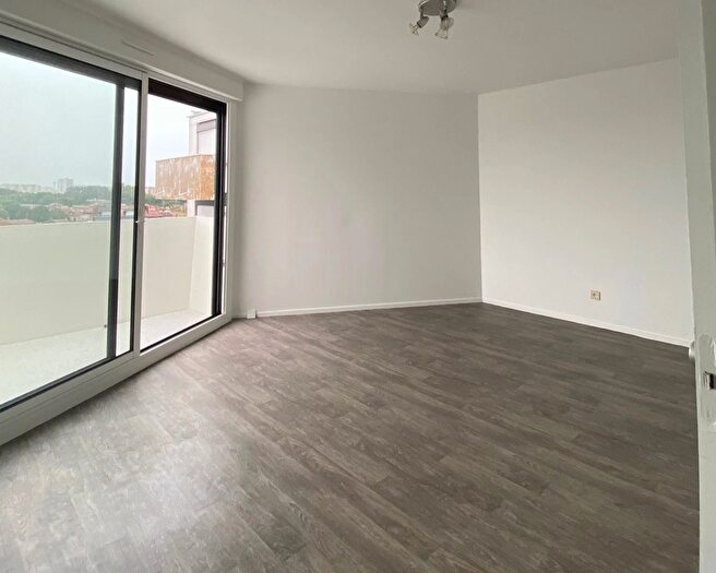 Appartement à louer - Bordeaux, Sainte-Clotilde - 1 pièce