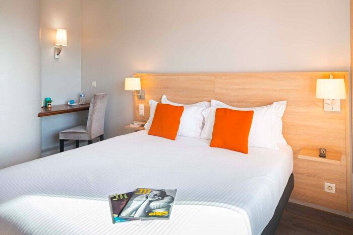 Appartement à louer - Sainte Catherine, Le Cannet - 1 pièce