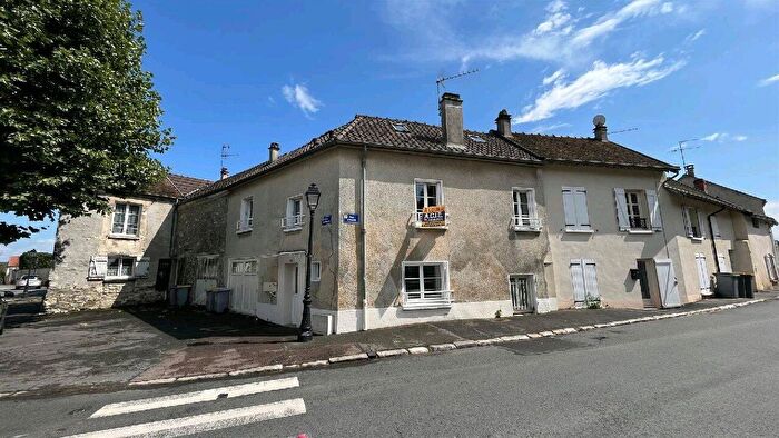 Maison 3 pièces à Chennevières-lès-Louvres, à louer
