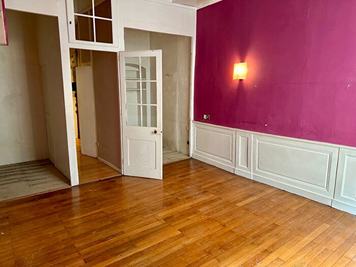 Appartement à vendre - Grenoble, Centre-ville - 2 pièces - 1 chambre