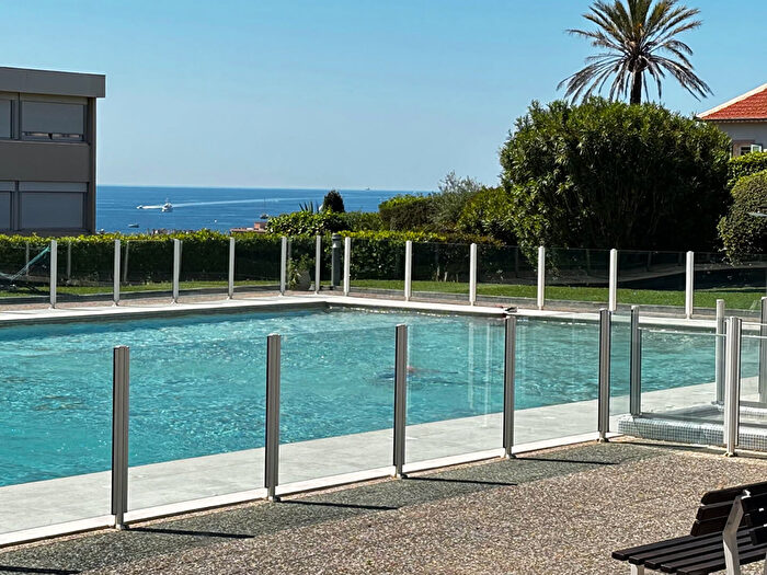 Appartement à vendre - Antibes, Antibes-les-Pins, Trianon, Le Fournel, Peyregoue - 2 pièces - 1 chambre